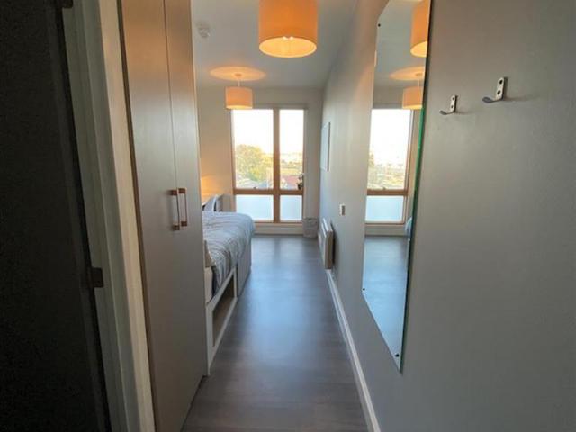 1 bedroom in a flat share to rent