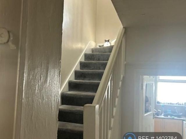 1 bedroom in a flat share to rent