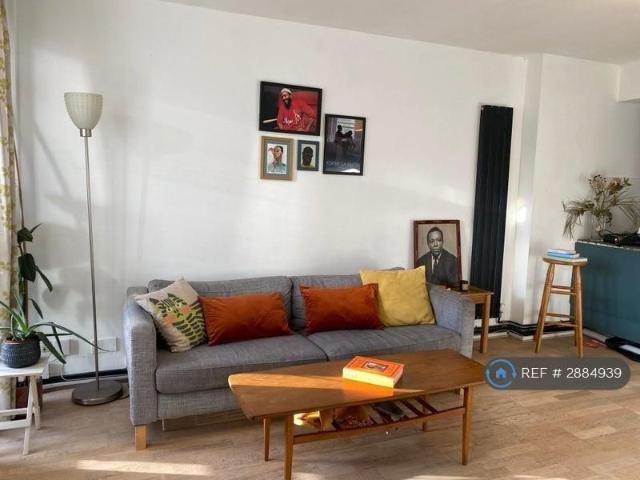 1 bedroom in a flat share to rent