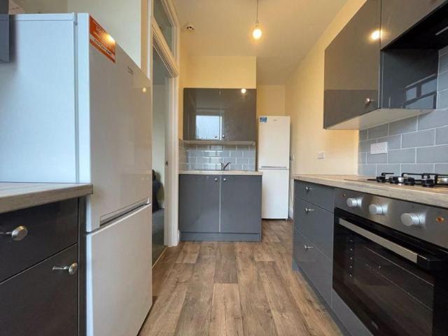1 bedroom in a flat share to rent