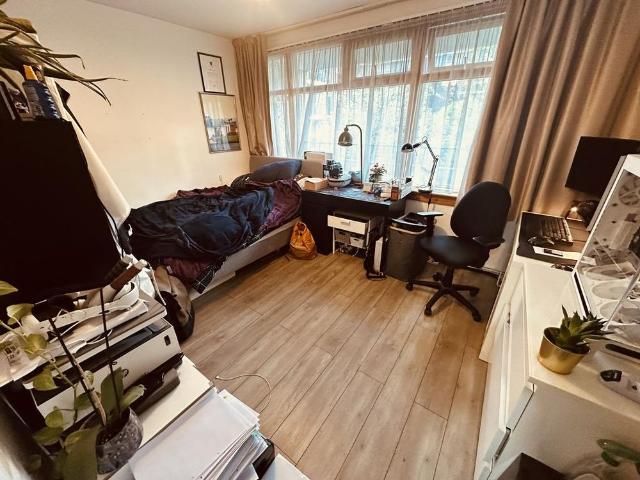 1 bedroom in a flat share to rent