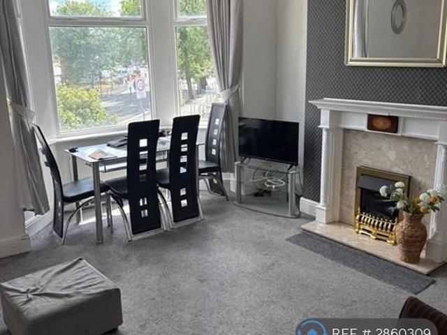 1 bedroom in a flat share to rent