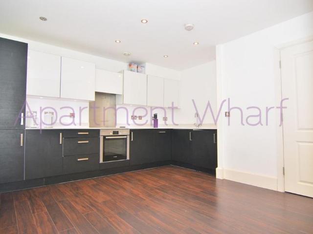 1 bedroom in a flat share to rent