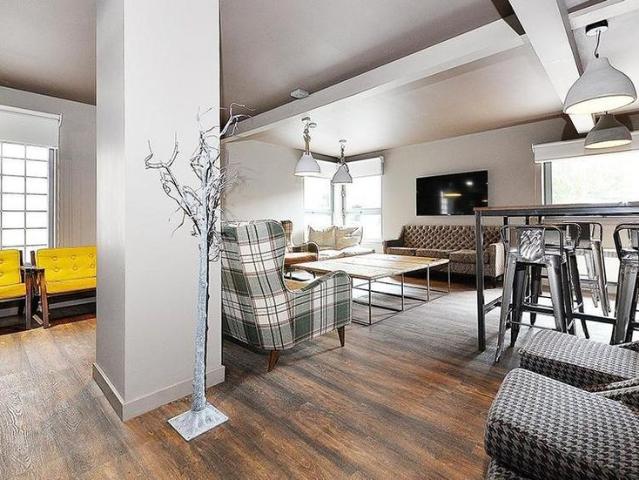 1 bedroom in a flat share to rent
