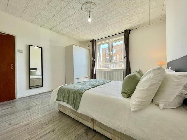 1 bedroom in a flat share to rent