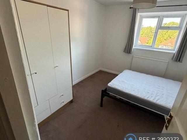 1 bedroom in a flat share to rent