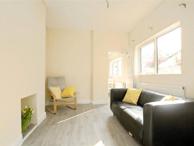 1 bedroom in a flat share to rent