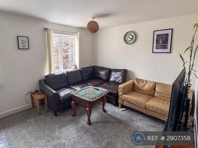 1 bedroom in a flat share to rent