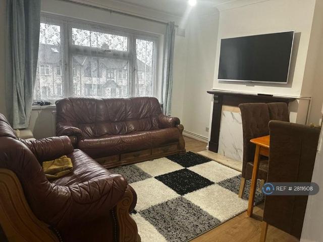 1 bedroom in a flat share to rent