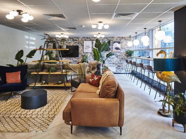 1 bedroom in a flat share to rent