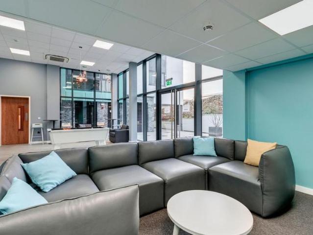 1 bedroom in a flat share to rent