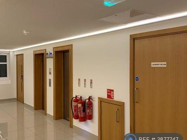 1 bedroom in a flat share to rent