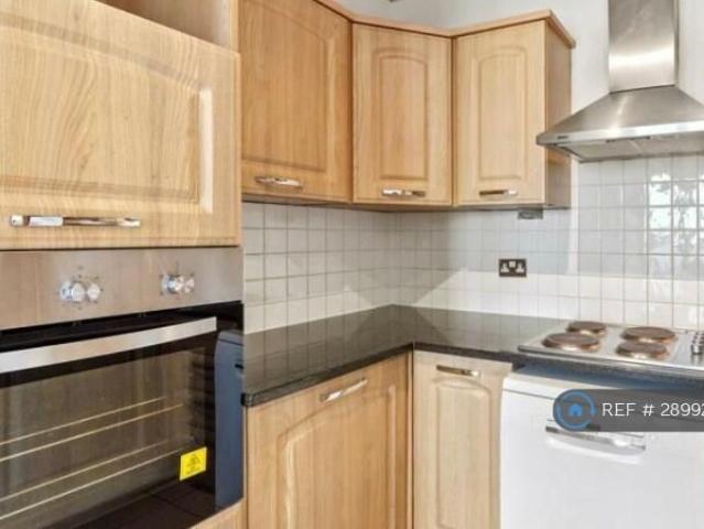 1 bedroom in a flat share to rent