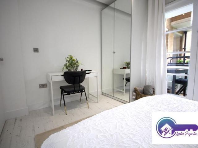 1 bedroom in a flat share to rent