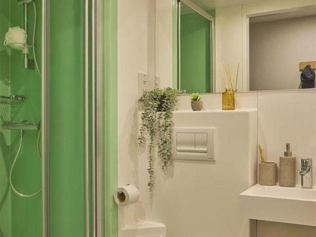 1 bedroom in a flat share to rent