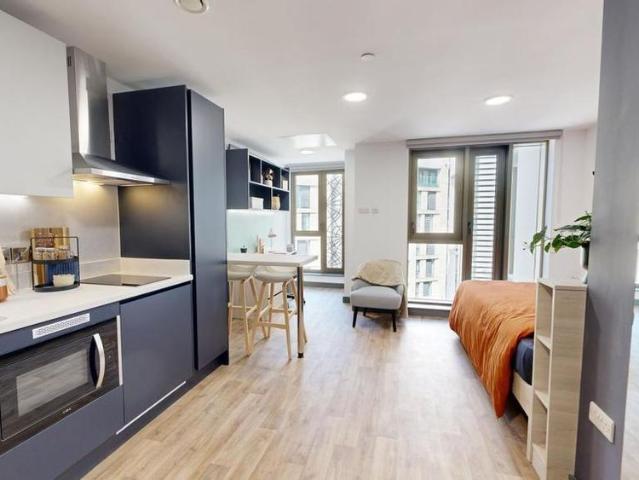 1 bedroom in a flat share to rent