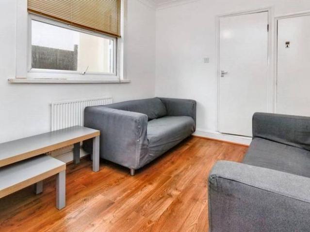 1 bedroom in a flat share to rent