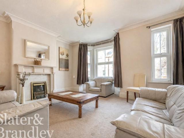 1 bedroom in a flat share to rent