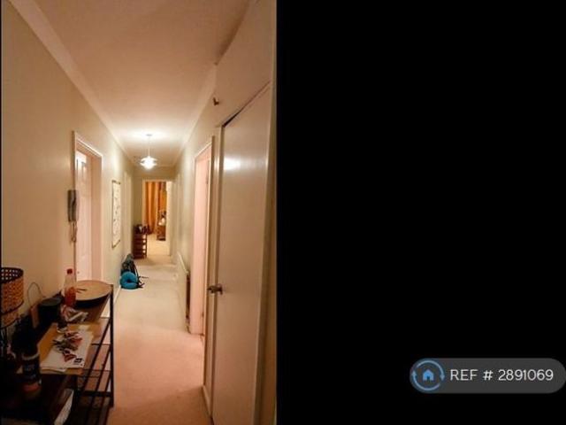 1 bedroom in a flat share to rent