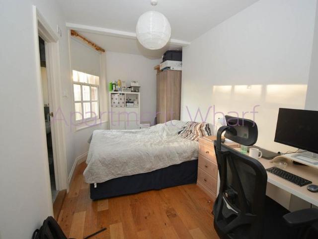 1 bedroom in a flat share to rent
