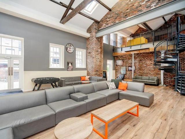 1 bedroom in a flat share to rent