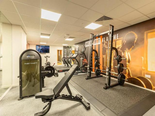 1 bedroom in a flat share to rent