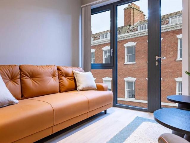 1 bedroom in a flat share to rent
