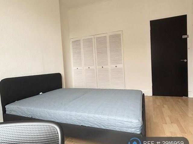 1 bedroom in a flat share to rent