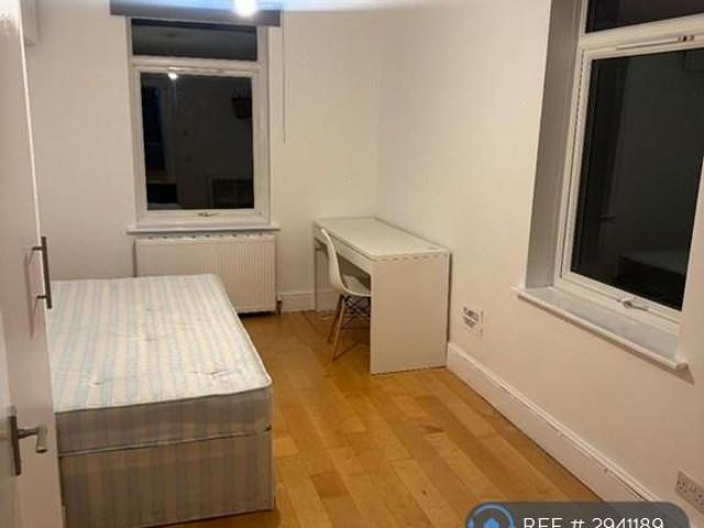 1 bedroom in a flat share to rent