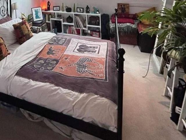 1 bedroom in a flat share to rent