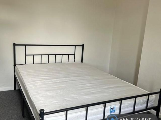 1 bedroom in a flat share to rent