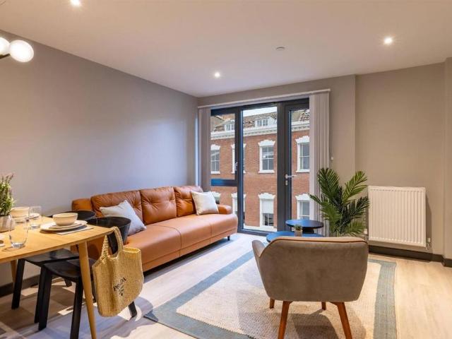 1 bedroom in a flat share to rent