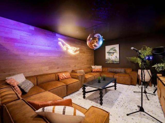 1 bedroom in a flat share to rent