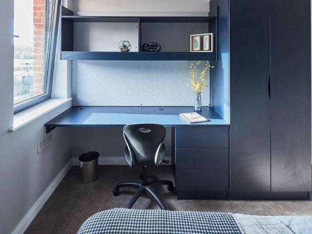 1 bedroom in a flat share to rent