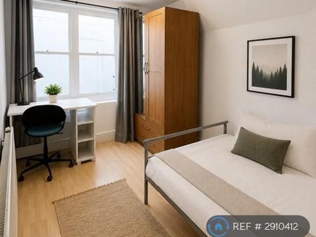 1 bedroom in a flat share to rent