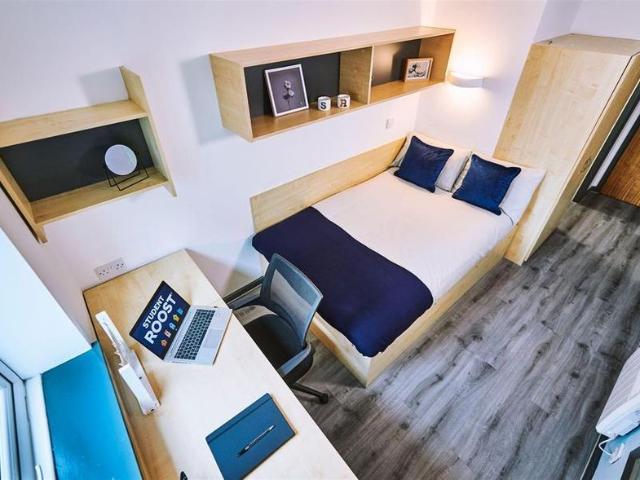 1 bedroom in a flat share to rent