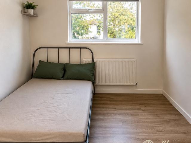 1 bedroom in a flat share to rent