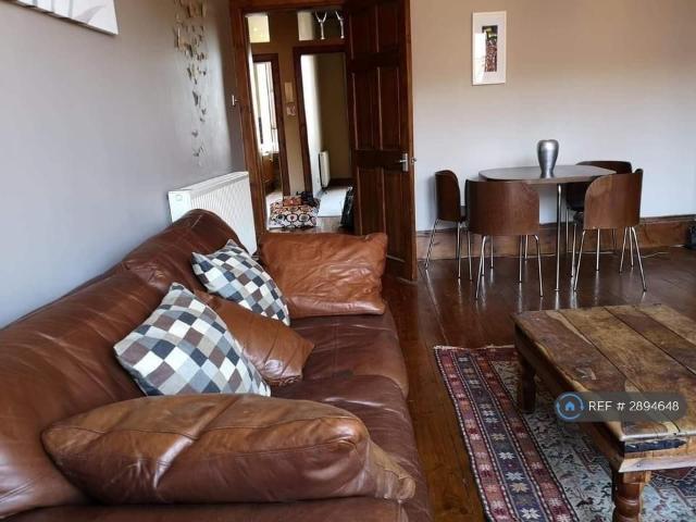 1 bedroom in a flat share to rent
