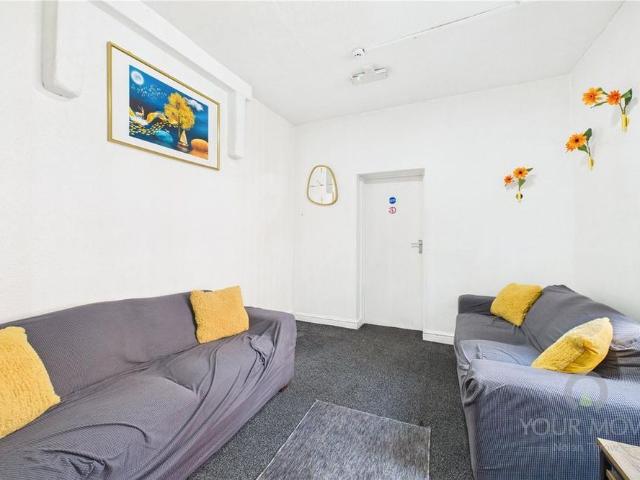 1 bedroom in a house share to rent