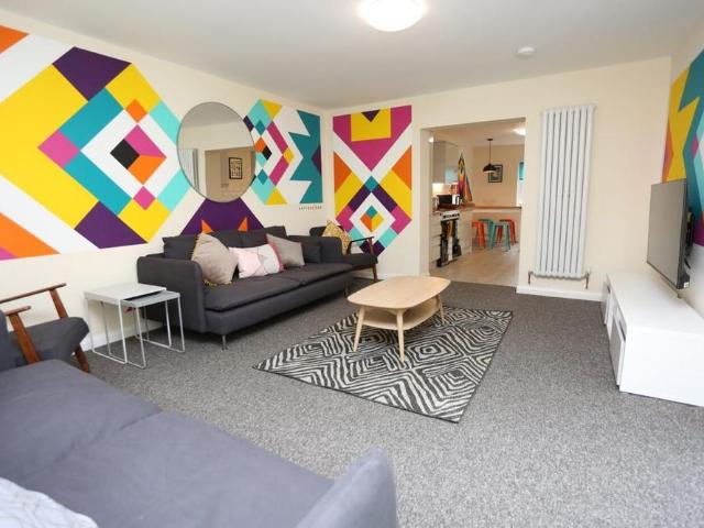 1 bedroom in a house share to rent