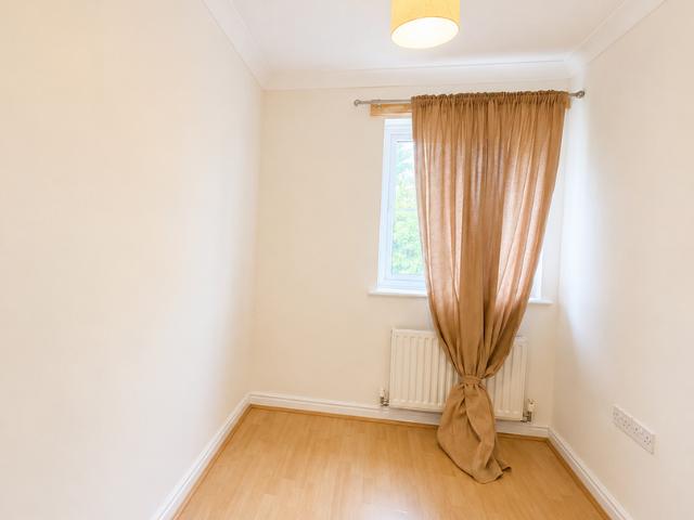 1 bedroom in a house share to rent