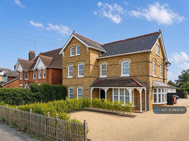 1 bedroom in a house share to rent