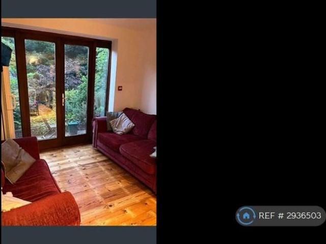 1 bedroom in a house share to rent