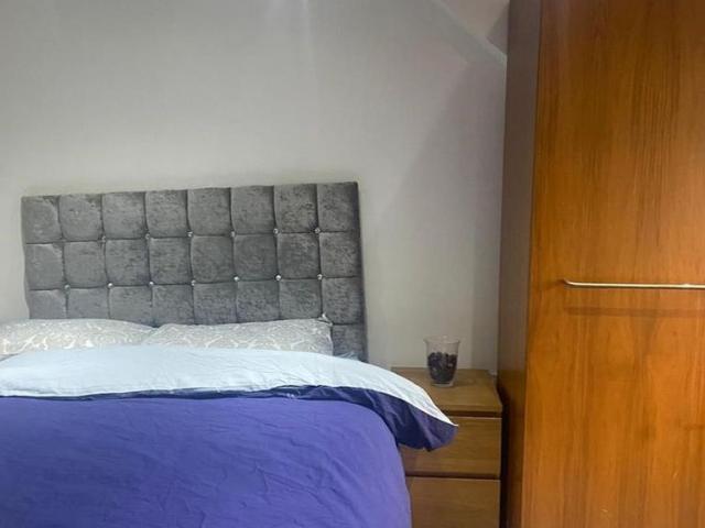1 bedroom in a house share to rent