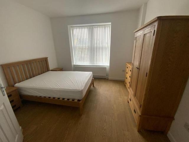 1 bedroom in a house share to rent
