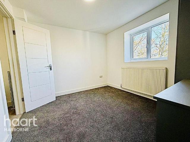 1 bedroom in a house share to rent