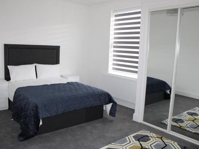 1 bedroom in a house share to rent