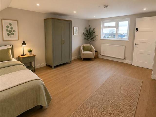 1 bedroom in a house share to rent