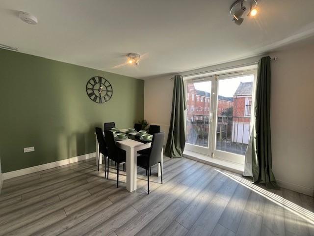 1 bedroom in a house share to rent