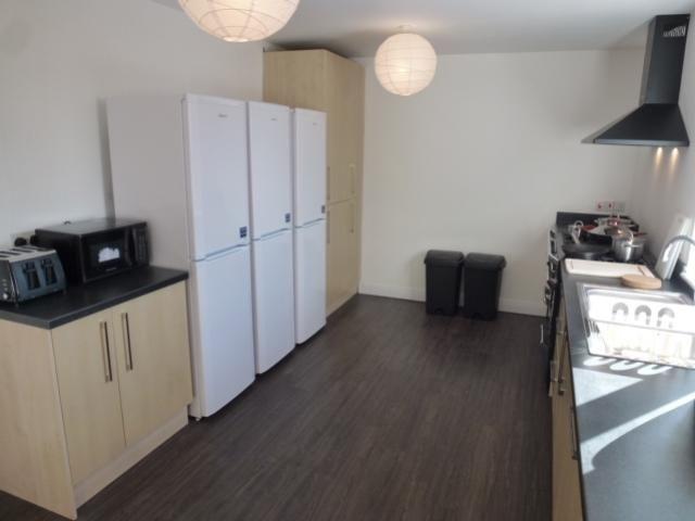 1 bedroom in a house share to rent